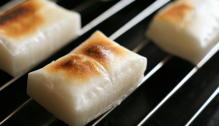 レンジで簡単＆ちょい足しで絶品に！「お餅」のおいしい食べ方 | クックパッドニュース