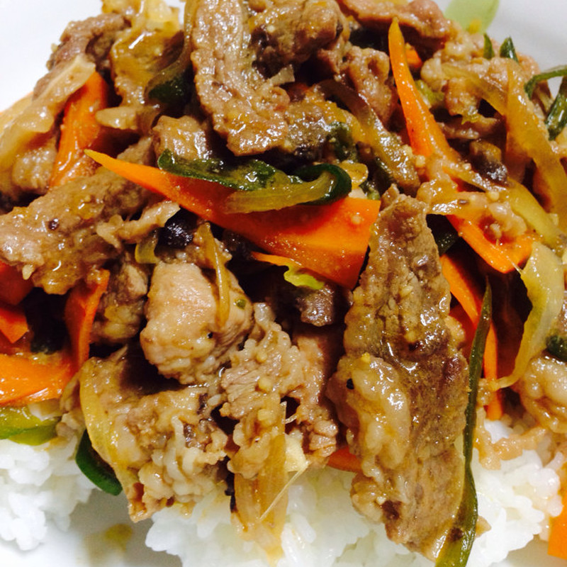 基本からアレンジまで！思わずつくりたくなる「牛カルビ 丼」のレシピ集