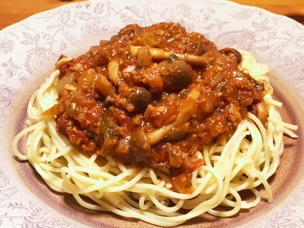 ひき肉で手軽に作れるランチレシピ22選！簡単で子供が喜ぶ丼ものなど紹介！| ちそう