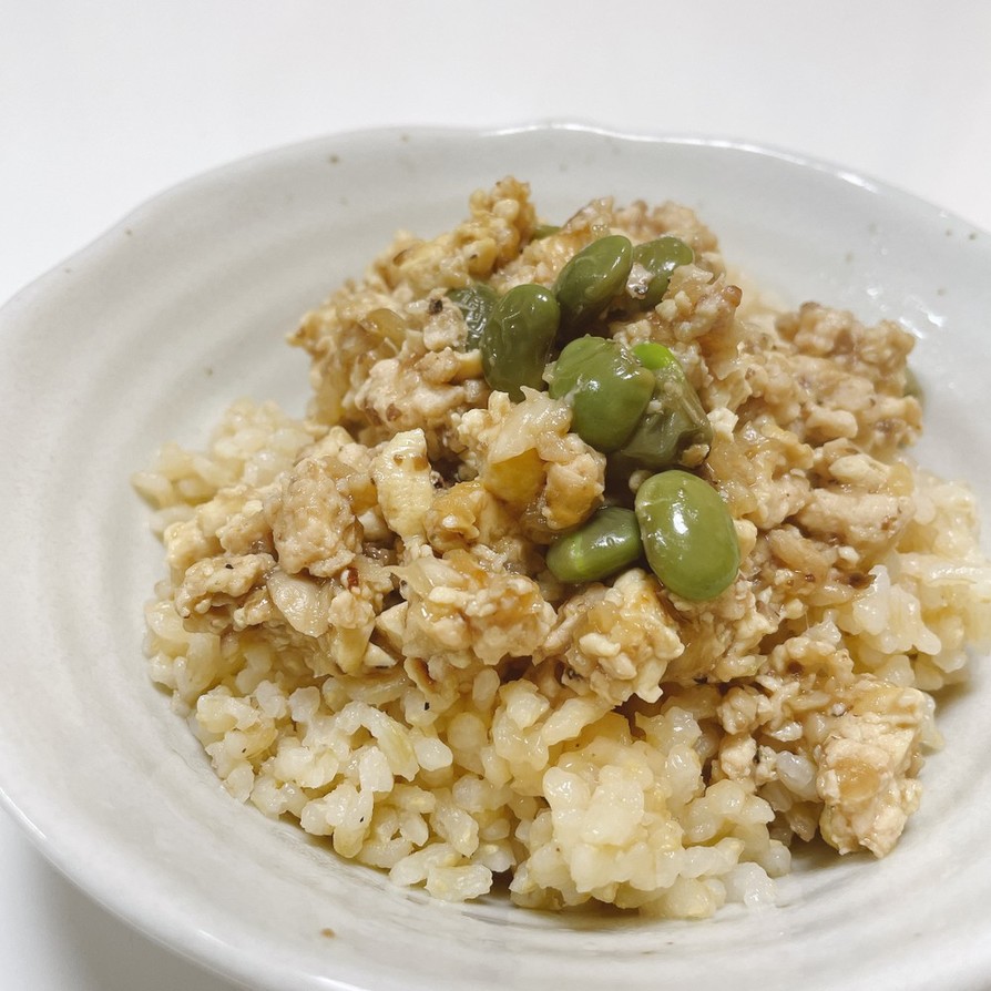 豆腐と鶏むねひき肉のそぼろ丼 By ゆうき・w． 【クックパッド】 簡単おいしいみんなのレシピが396万品
