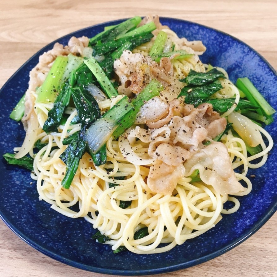 小松菜と豚肉の和風パスタ by takutalk 【クックパッド】 簡単おいしいみんなのレシピが394万品